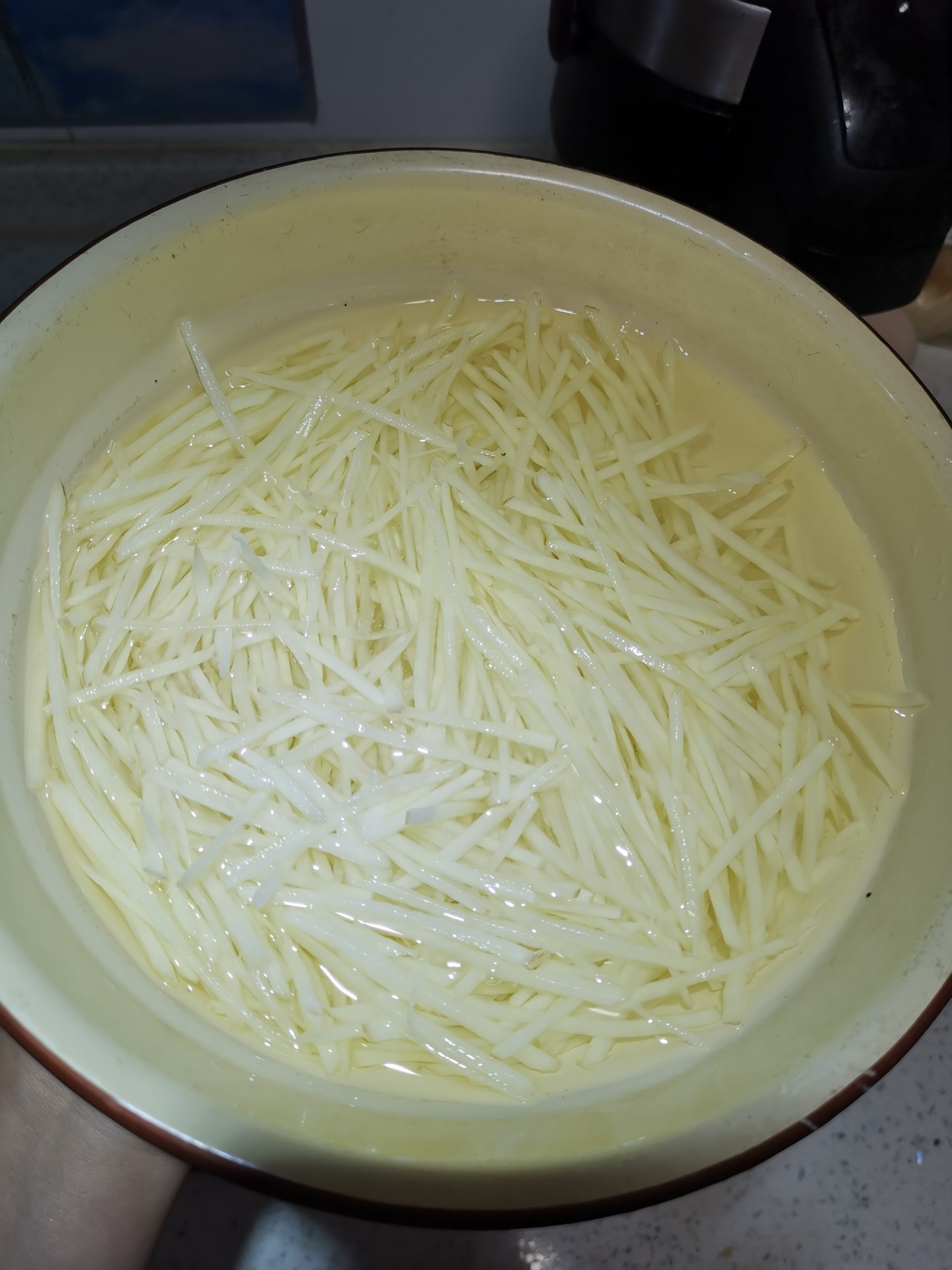 Shredded potato with vinegar - Iris Magic Kitchen